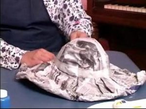 21 Easy DIY: How to Make a Newspaper Hat