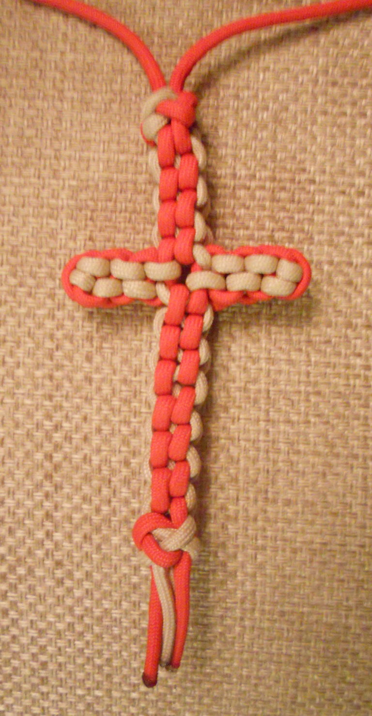 16 Cool Ways To Make Paracord Cross | Instructions
