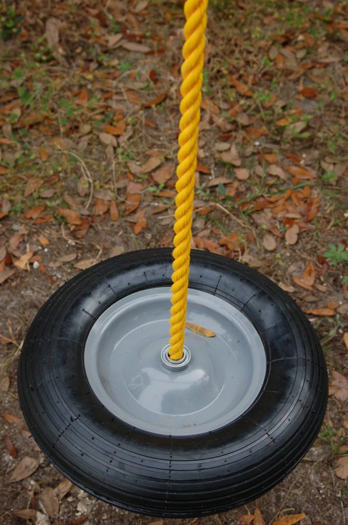 19 Ways to Make Tire Swings with DIY Instructions