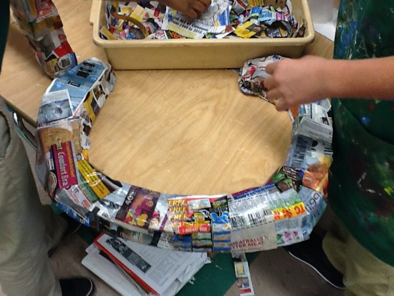 25 DIY Paper Mache Letters [Cardboard Letters] | Ideas for DIY