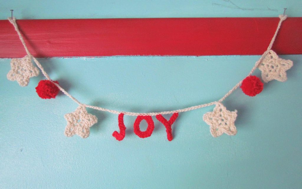 20 Crochet Letter Patterns & Graphs | Ideas for DIY